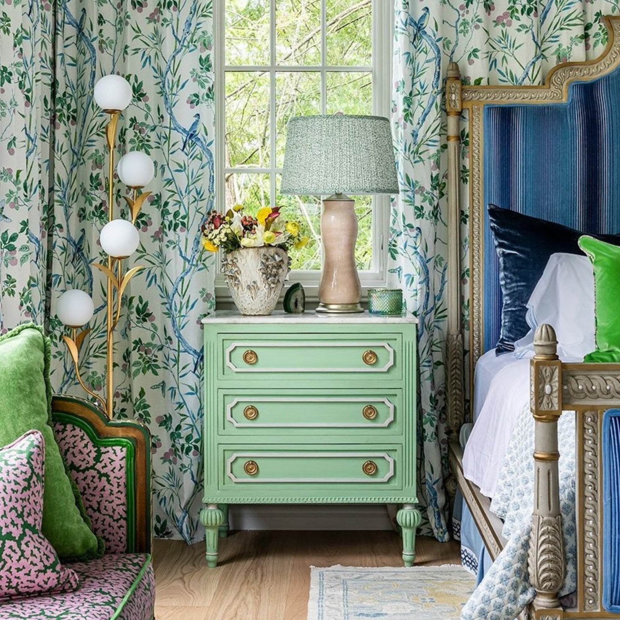Nightstands & Dressers – Page 13 – Le Chateau