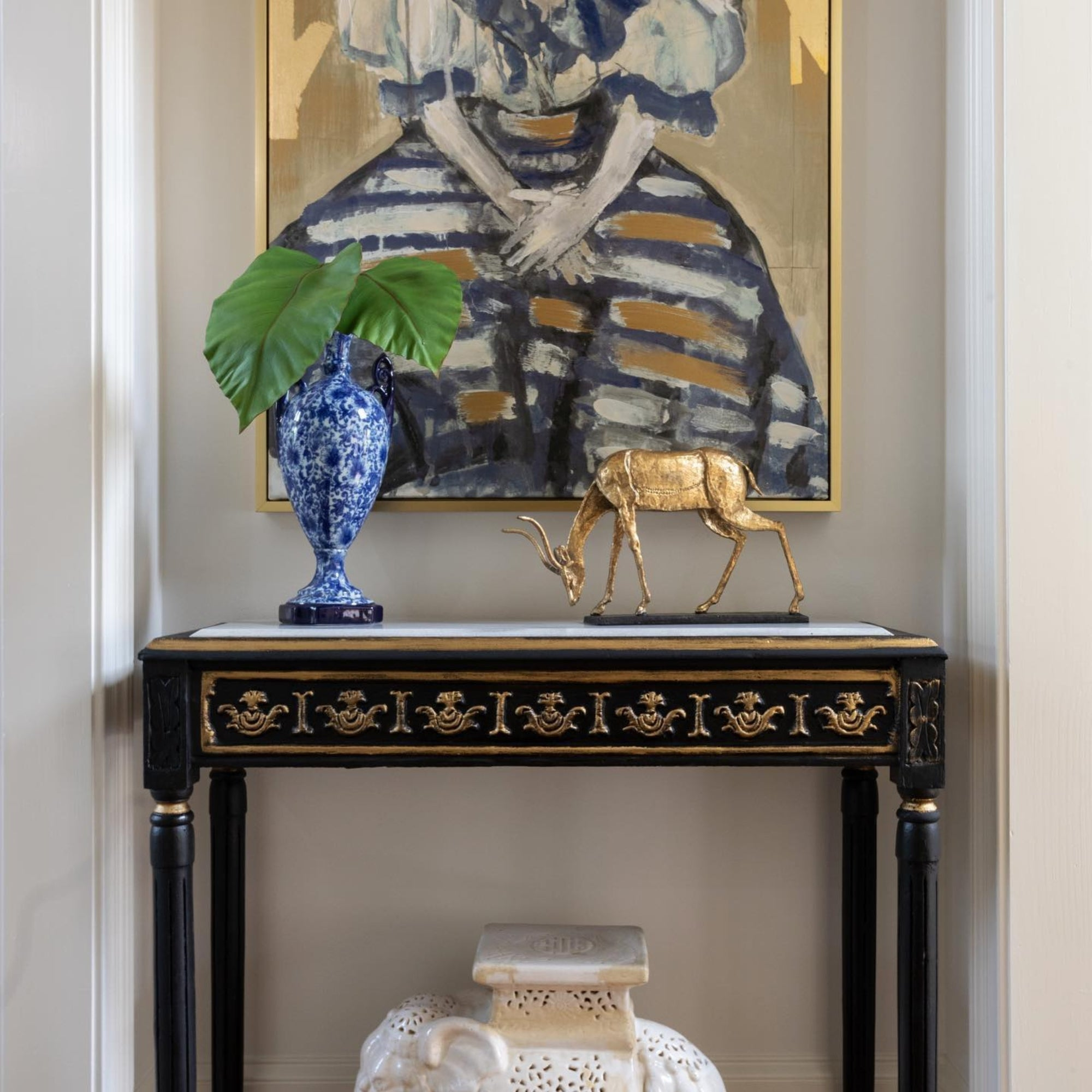 Tables / Desks – Le Chateau